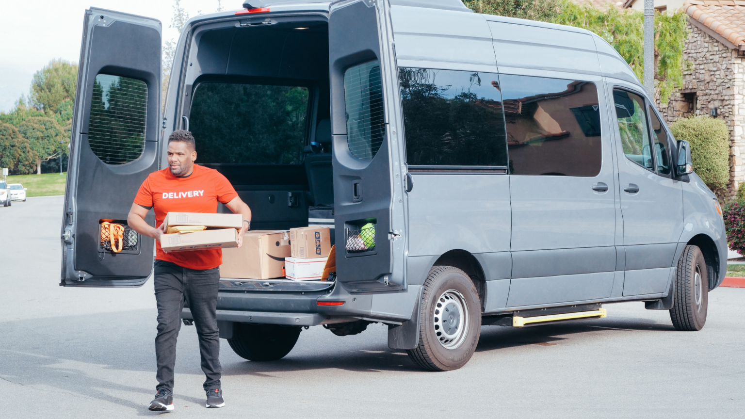 What Does In Transit Mean in Shipping? - Vencru